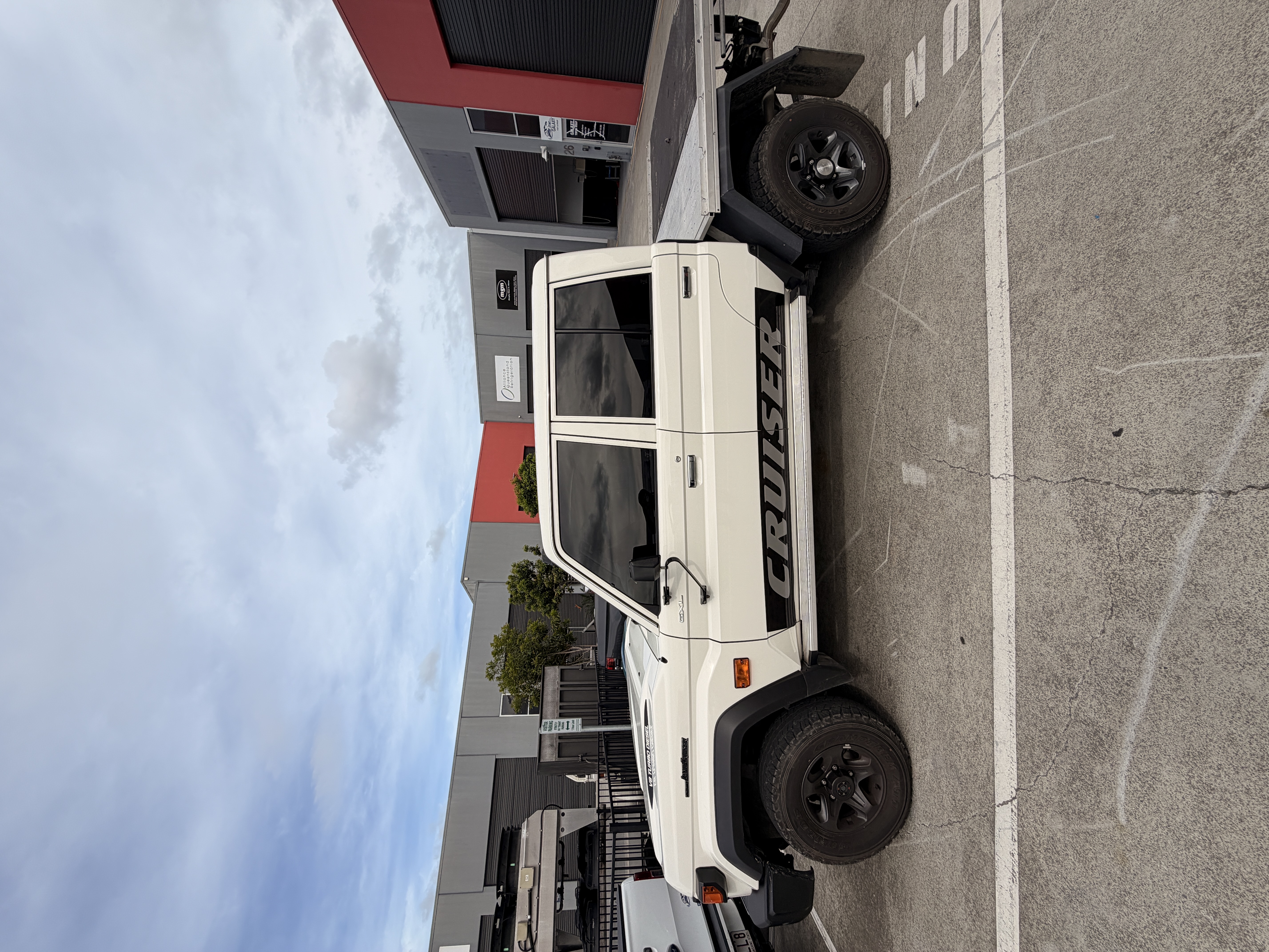 Galaxy Tint & Wrap Brisbane - professional car tinting, vinyl wraps ...