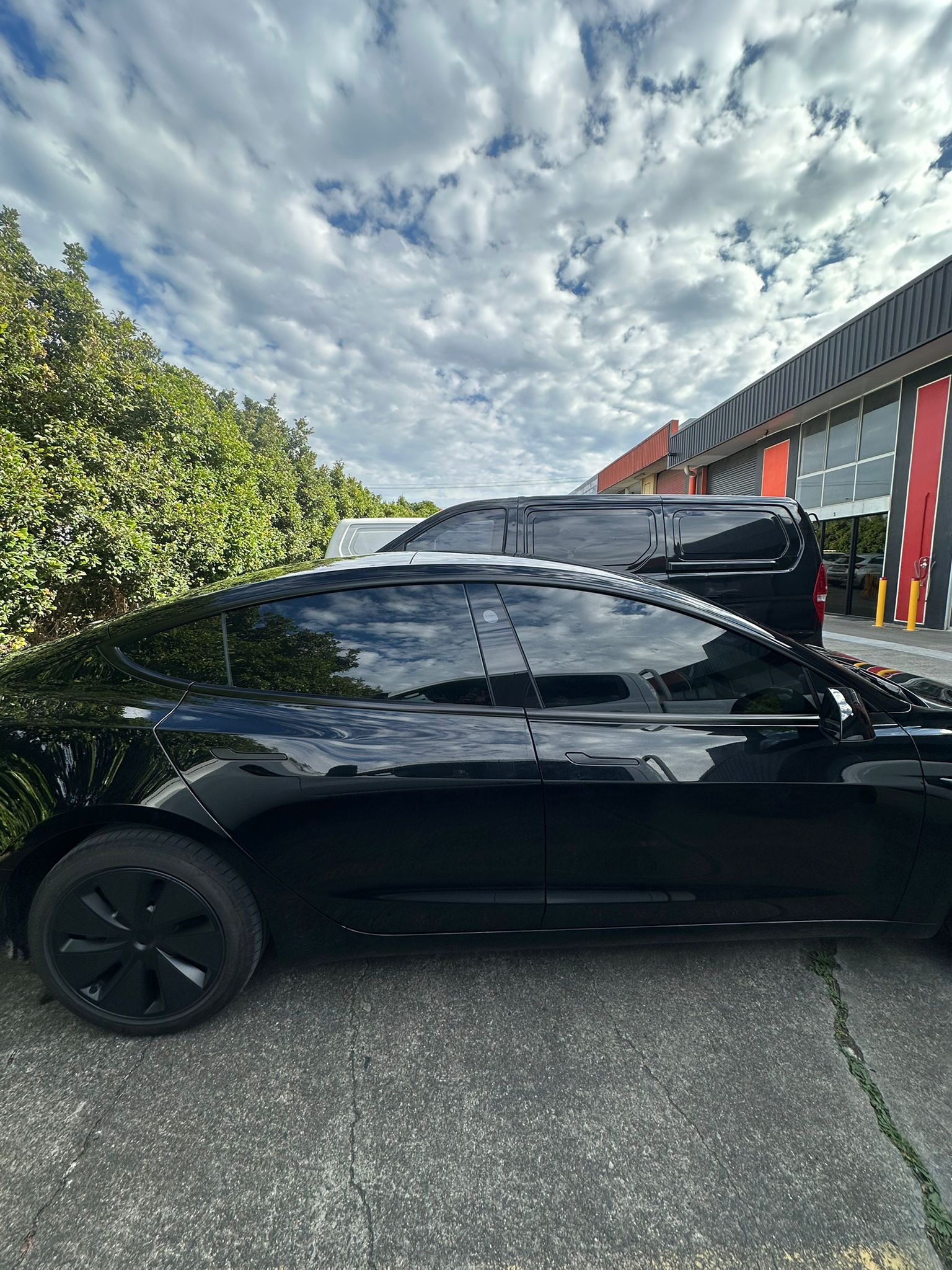 Galaxy Tint & Wrap Brisbane - professional car tinting, vinyl wraps ...